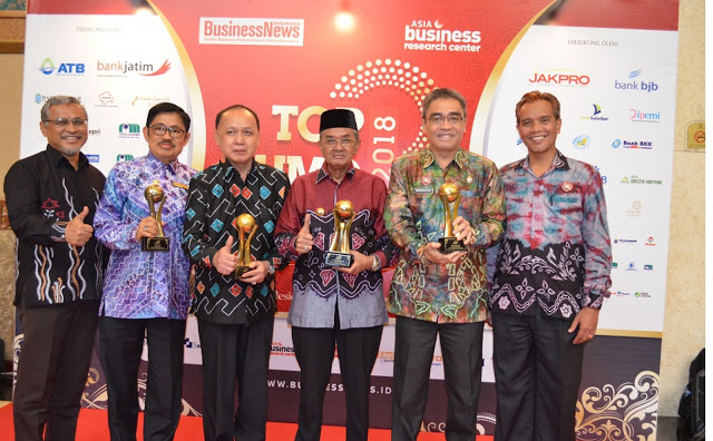 PDAM Intan Banjar Terima 5 Penghargaan Top BUMD 2018 – Pemerintah ...