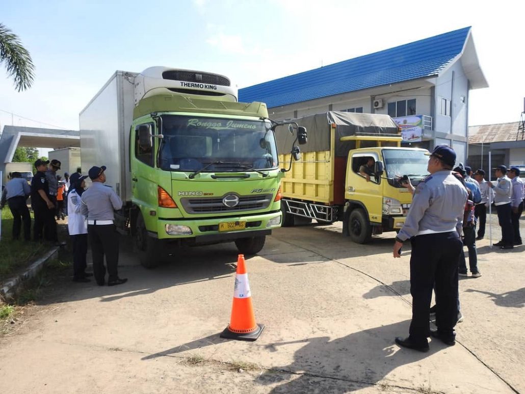 Penindakan Kendaraan Over Dimensi dan Over Loading â€œODOLâ€ oleh BPTD ...