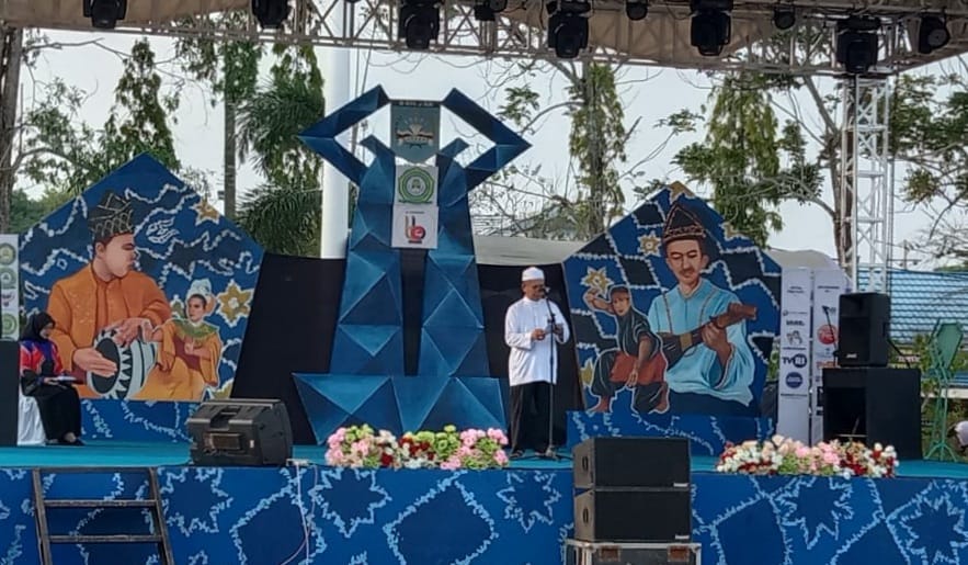 DEMA Institut Agama Islam Darussalam Gelar Pekan Seni Banua ...