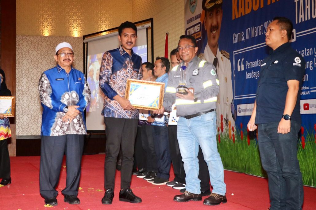 PT BBP Raih CSR Award Tahun 2024 – Pemerintah Kabupaten Banjar