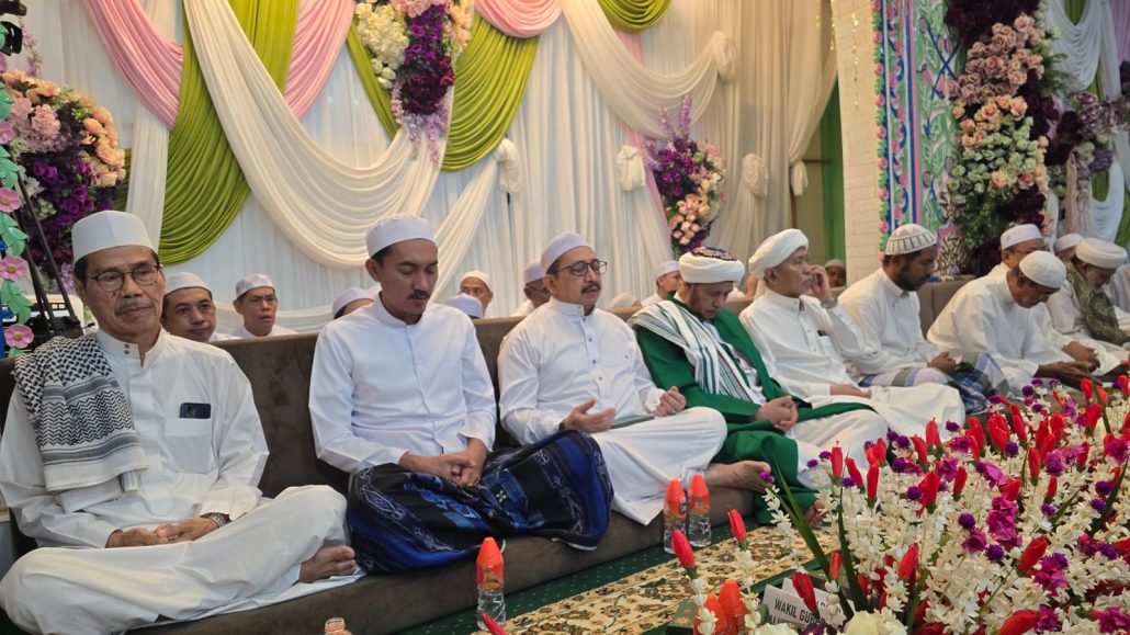 Ribuan Jemaah Hadiri Puncak Haul ke -219 Datuk Kelampayan – Pemerintah ...